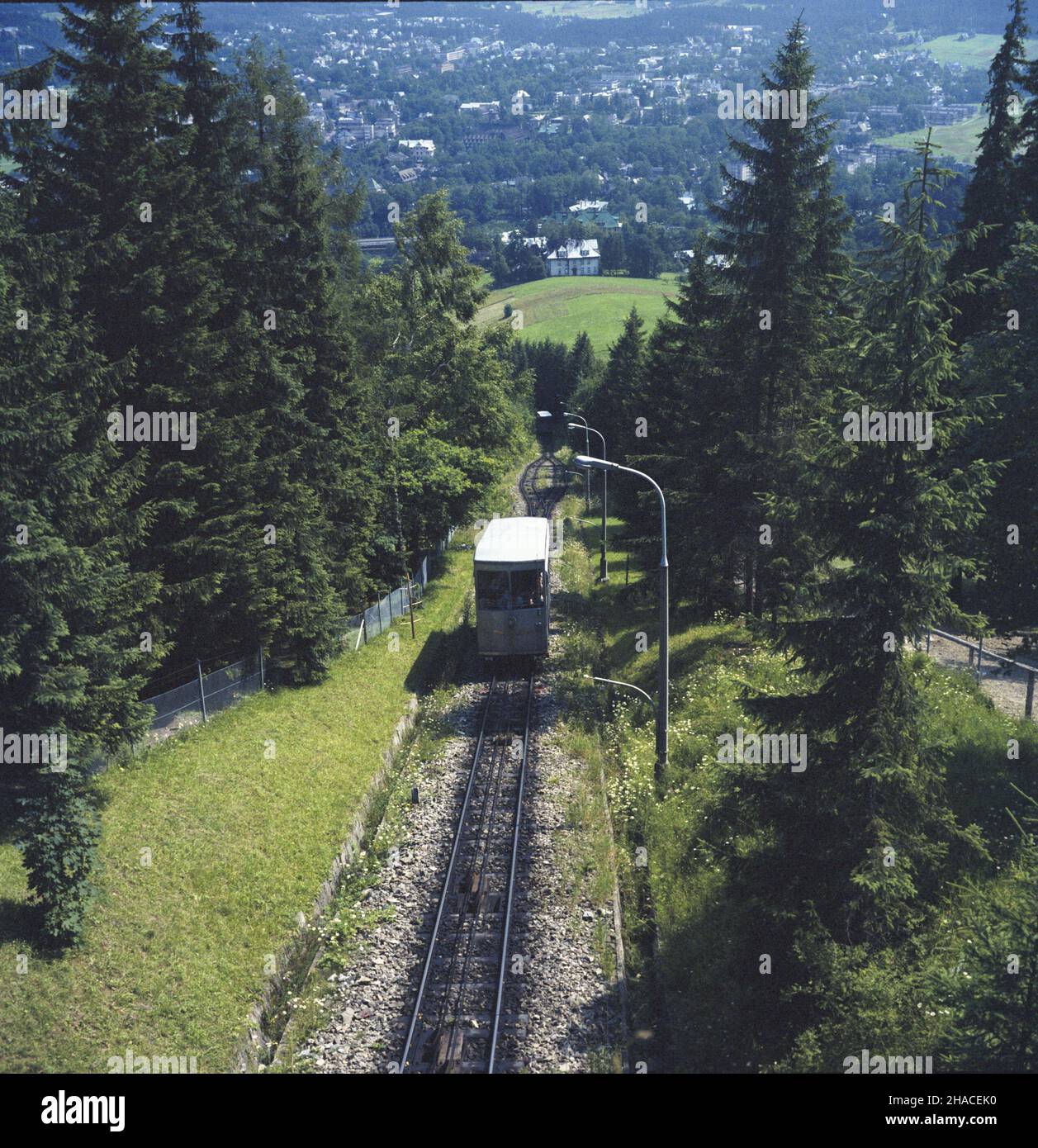 Gubalówka cable car hi-res stock photography and images - Alamy