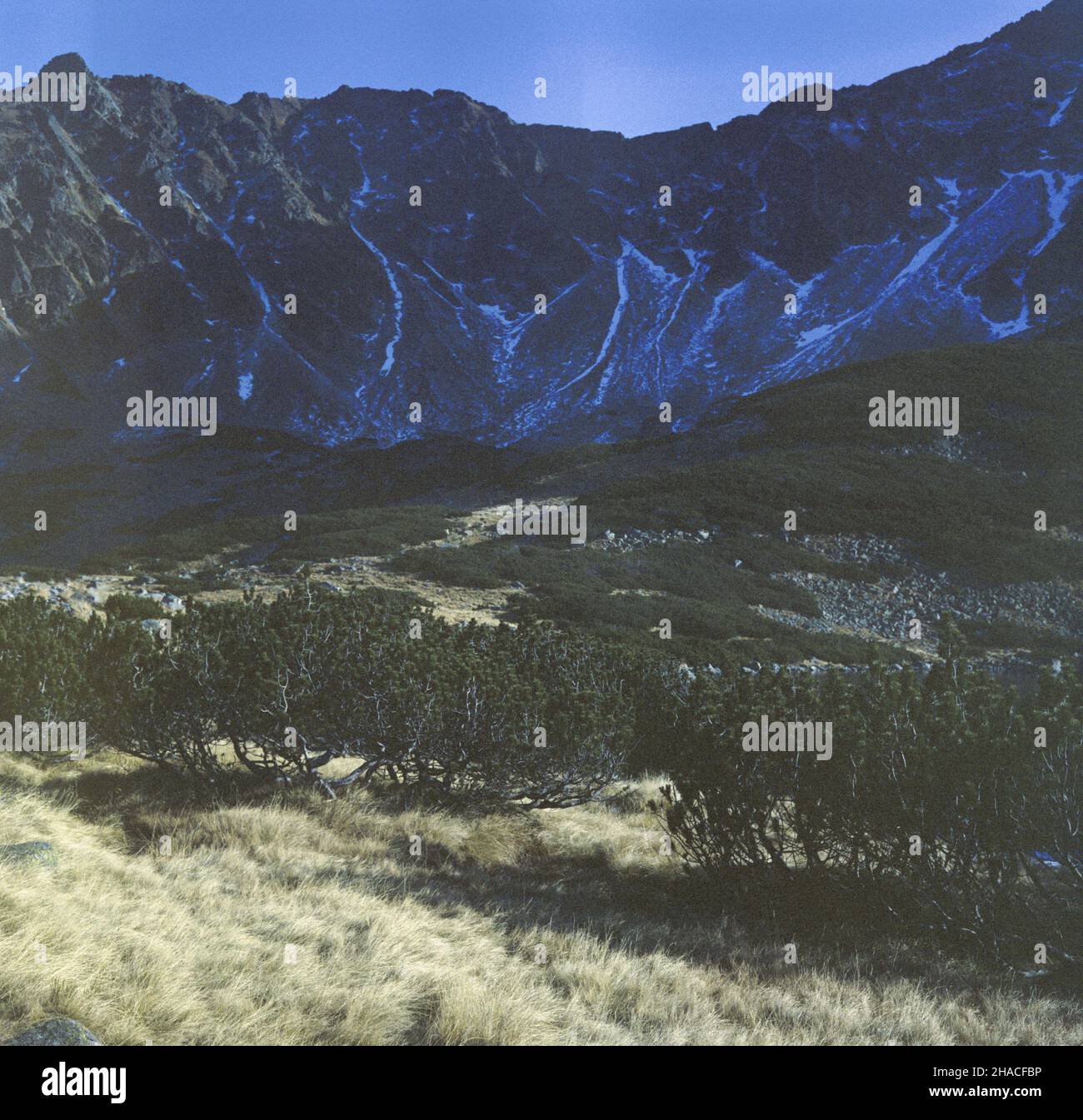 Polska 09.1983. Dolina Piêciu Stawów Polskich w polskich Tatrach ...