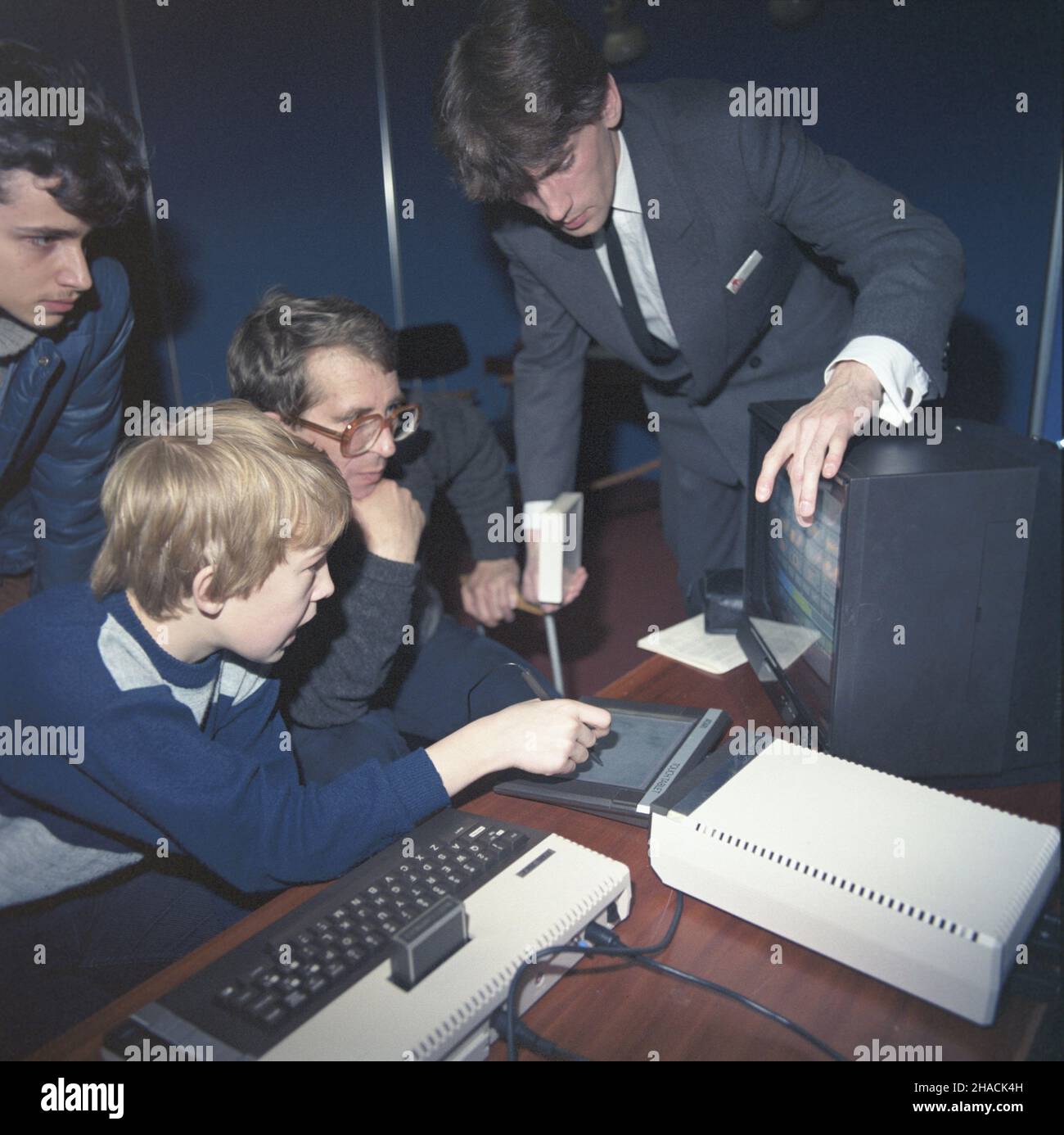 16 11 1986 hi-res stock photography and images - Alamy