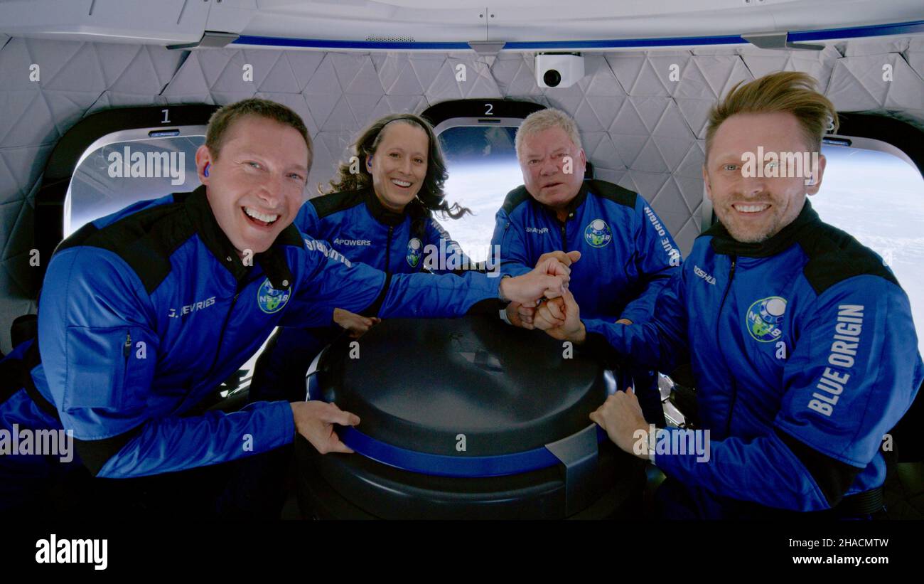 Blue origin new shepard interior hi-res stock photography and images ...