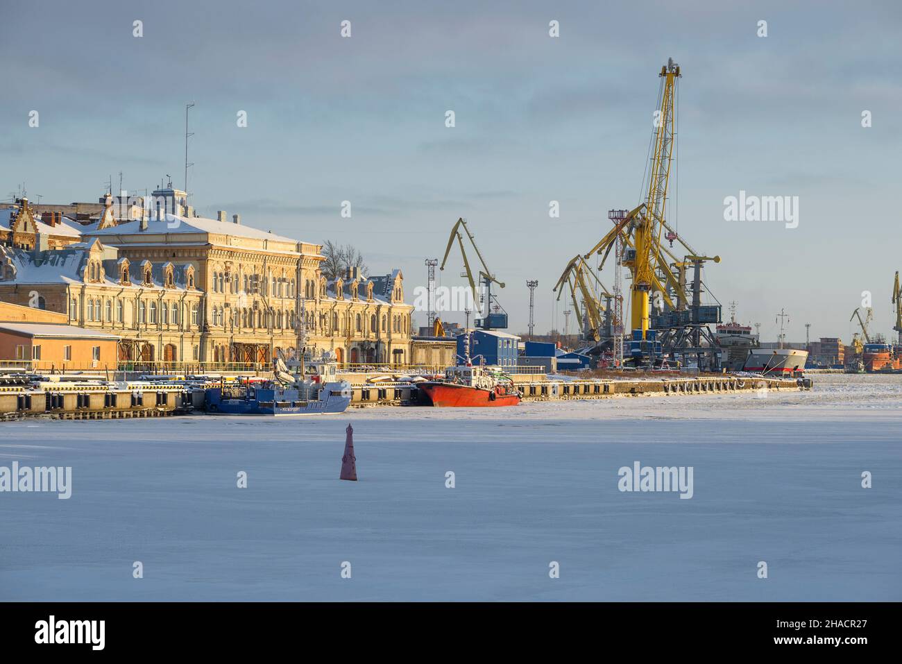 Cargo port in vyborg hi-res stock photography and images - Alamy