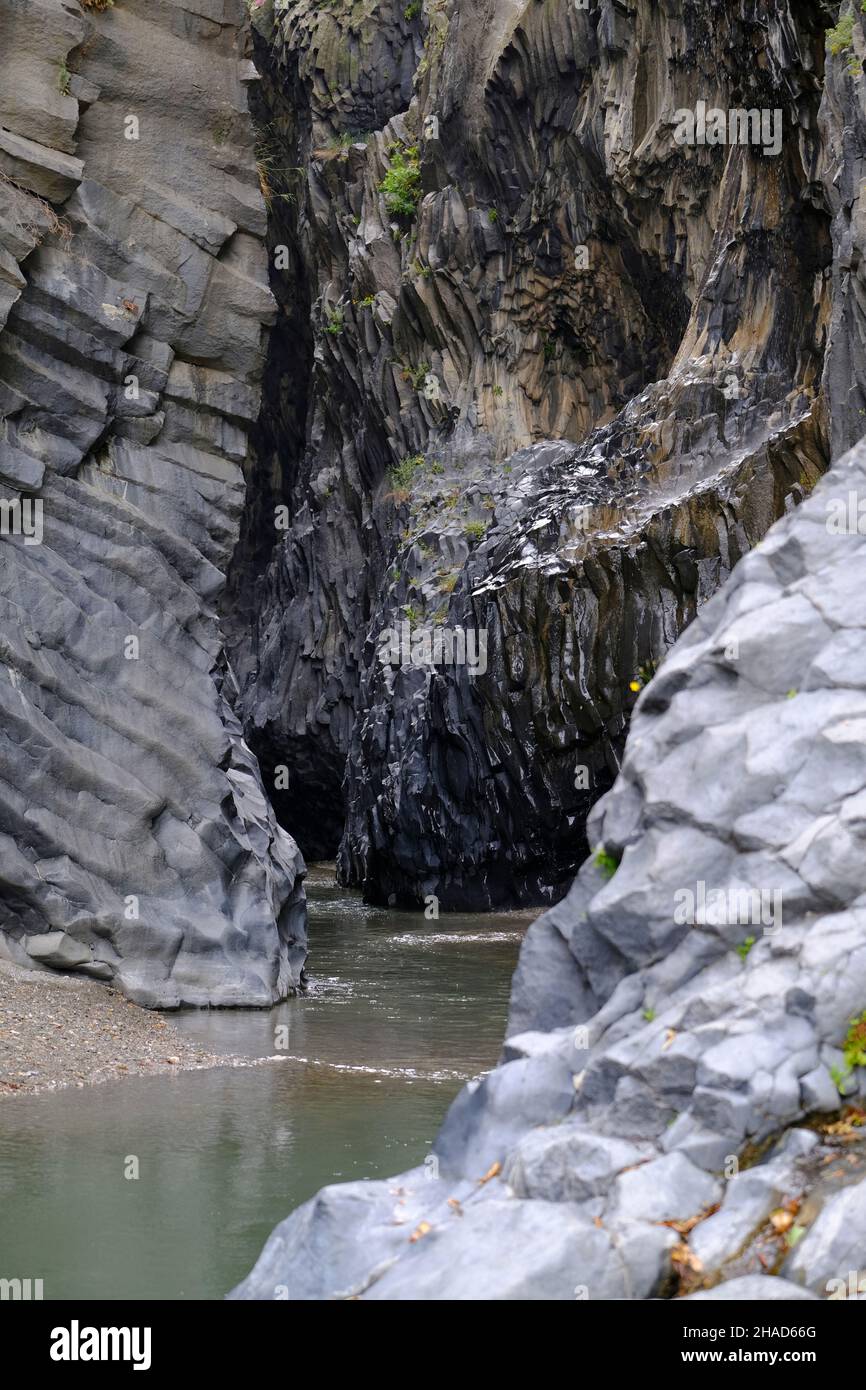 Alcantara river gorge, Sicily, Italy Stock Photo - Alamy