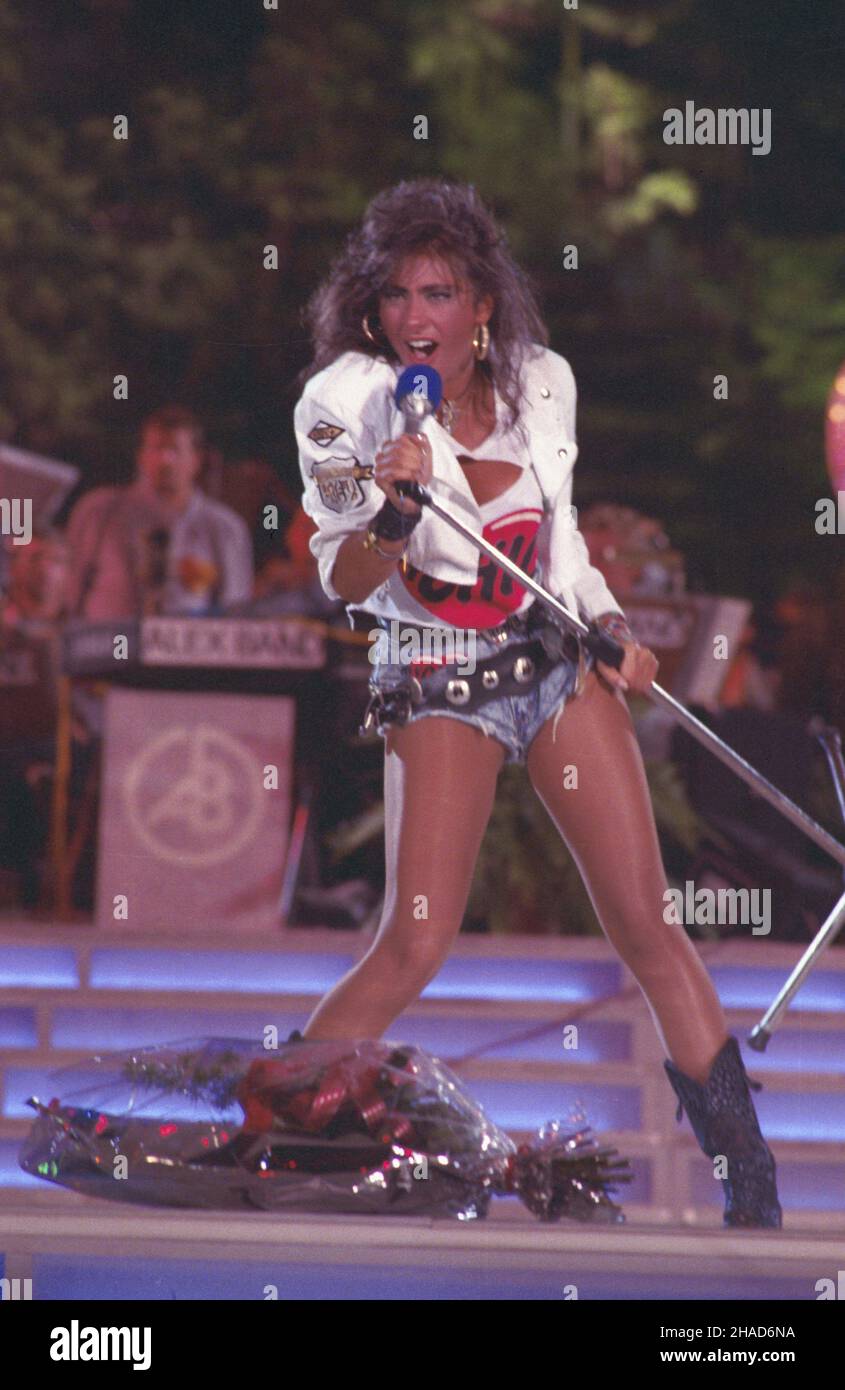 Sabrina singer hi-res stock photography and images - Alamy