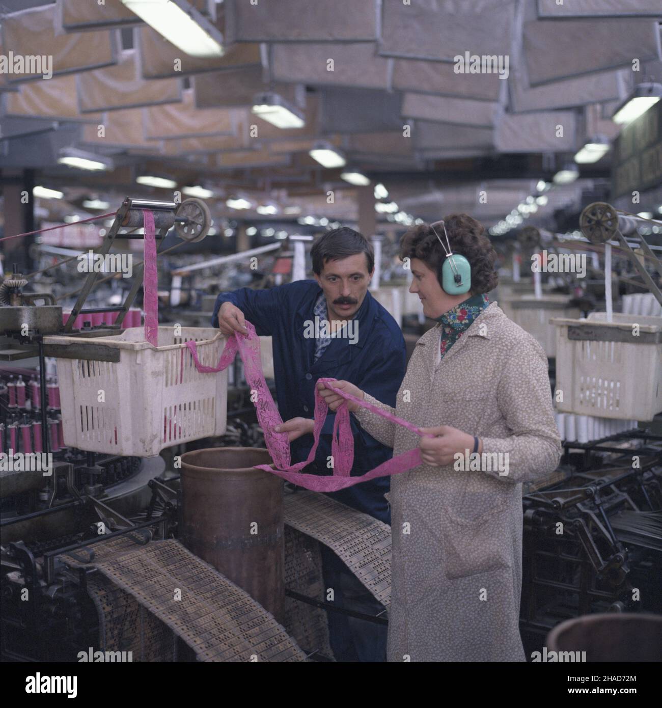 Ochronniki s3uchu hi-res stock photography and images - Alamy