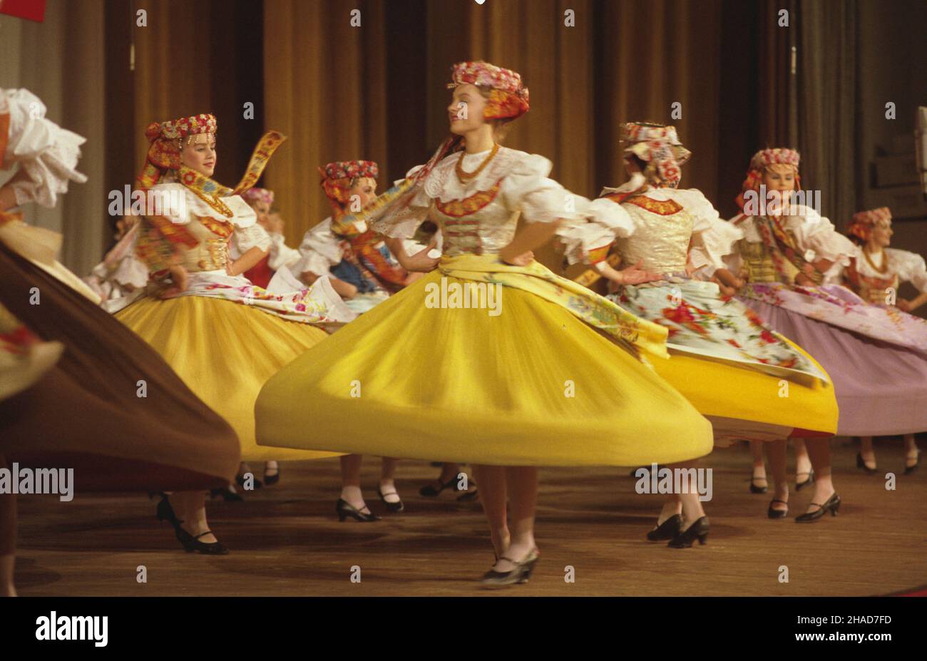 Zespol piesni i tanca slask hi-res stock photography and images - Alamy