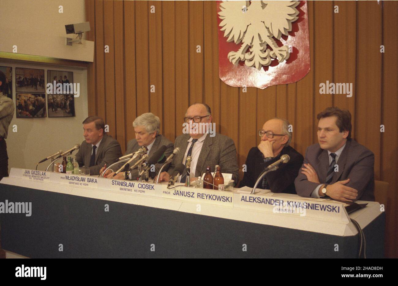 Transformacja ustrojowa hi-res stock photography and images - Alamy