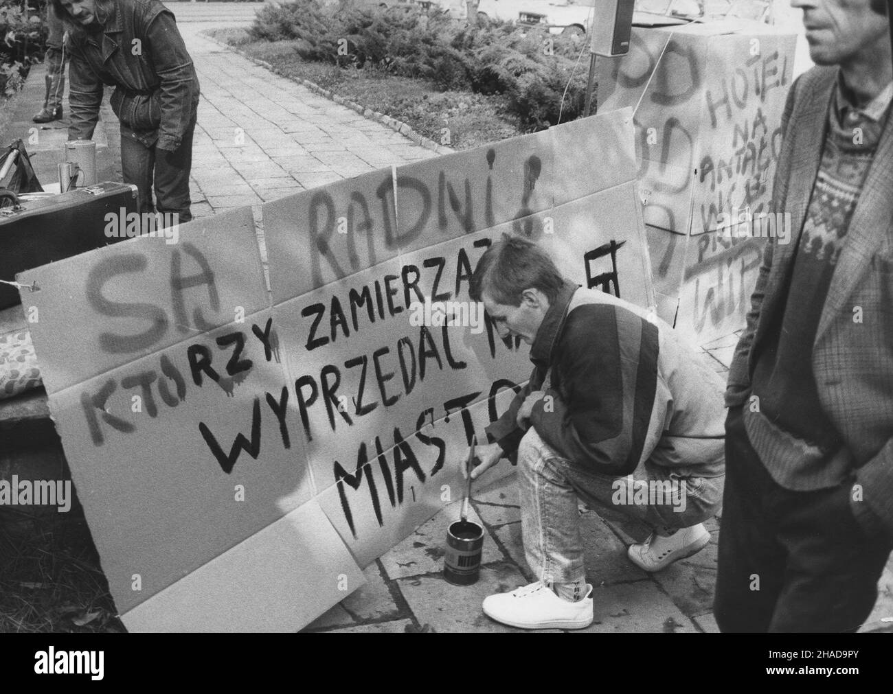 10.1989, Zakopane. Demonstracja zorganizowana przez Ruch Wolnoœæ i ...