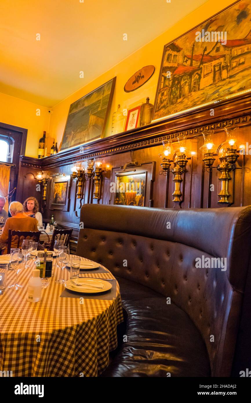 Restoran Dva Jelena, Skadarska, Belgrade, Serbia Stock Photo - Alamy