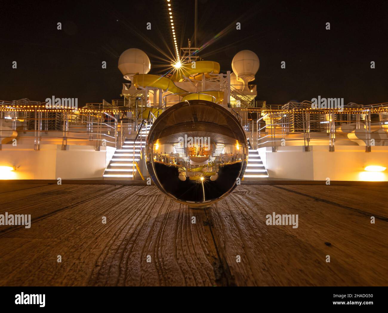 Ship navigation lights at night hi-res stock photography and images - Alamy