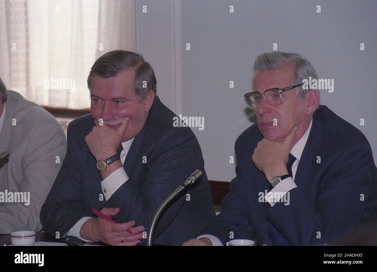 Senior mps hi-res stock photography and images - Alamy