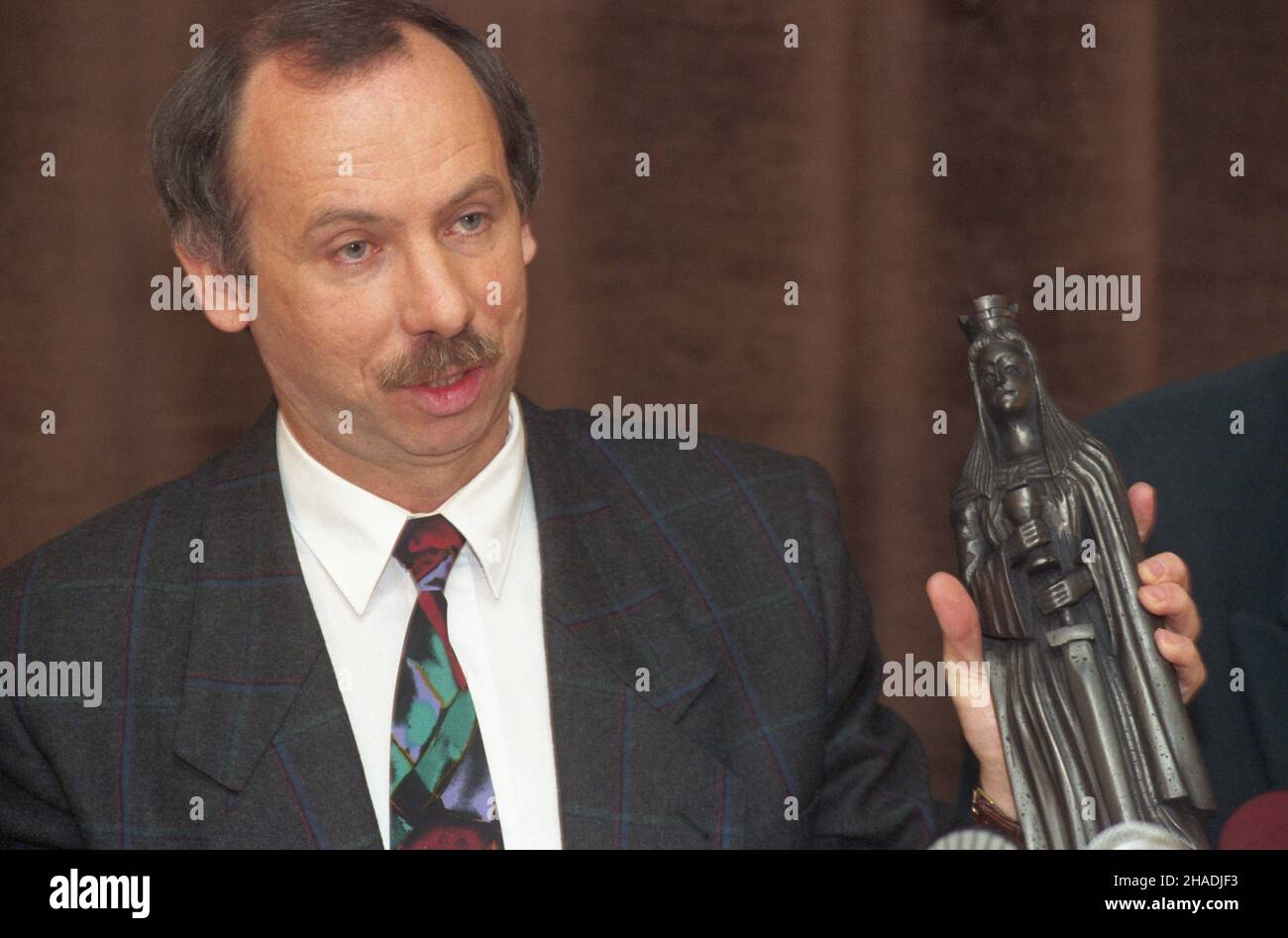 Warszawa 29.07.1993. Konferencja prasowa ministra przekszta³ceñ ...