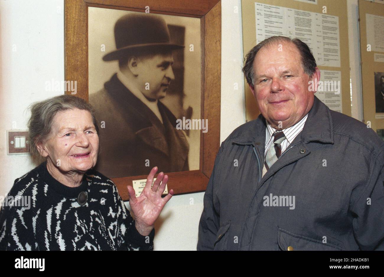 100th birthday anniversary hi-res stock photography and images - Alamy