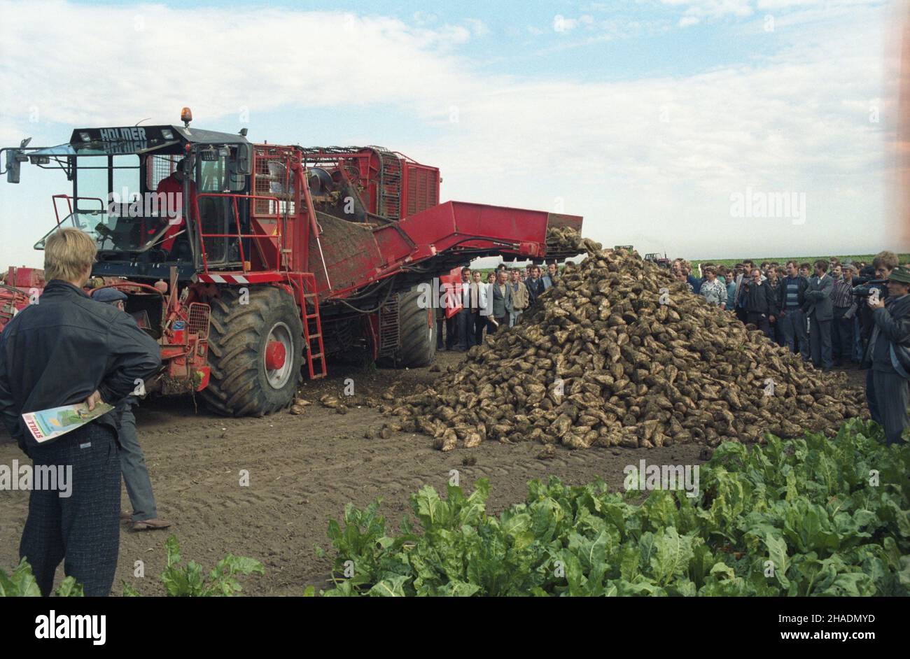 Beet harvesters hi-res stock photography and images - Alamy