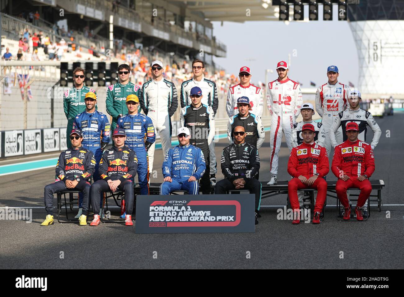 Yas Marina Circuit, Abu Dhabi. 12th December 2021; Yas Marina Circuit ...