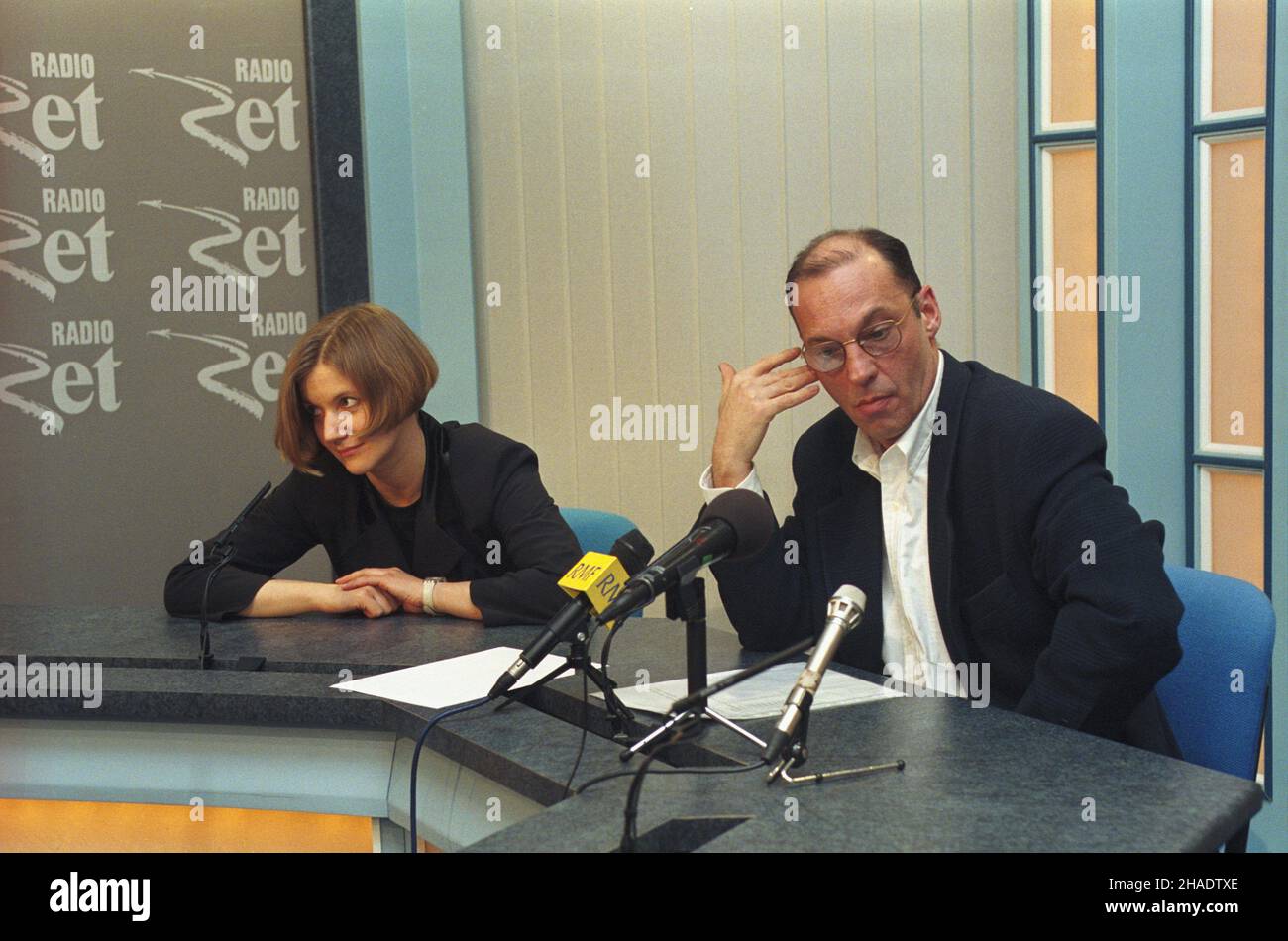 Warszawa 17.02.1994. Przyznanie komercyjnej stacji radiowej Radiu ZET ...