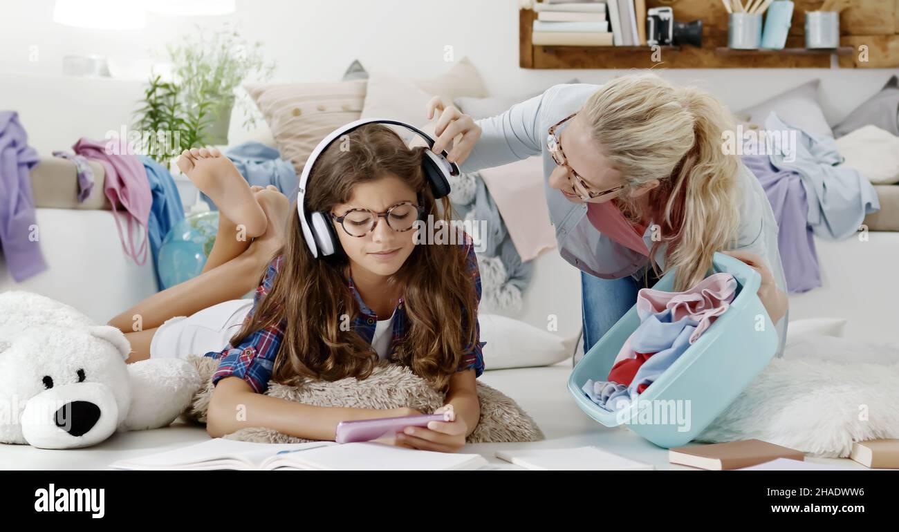 Teenager messy room clean hi-res stock photography and images - Alamy