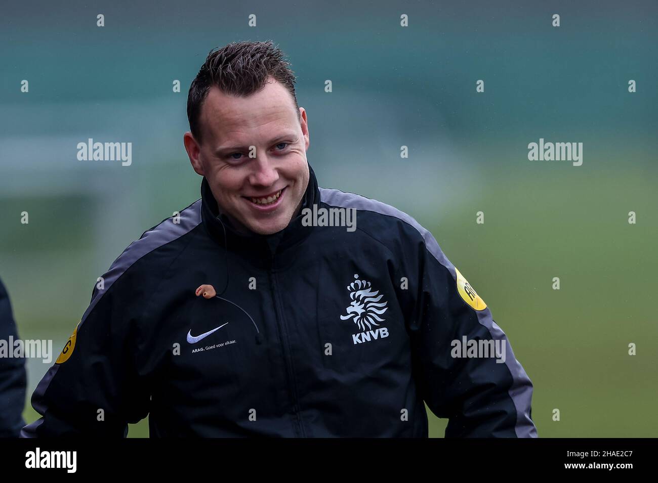 HEERENVEEN, NETHERLANDS - DECEMBER 12: 4th official Richard Meints ...