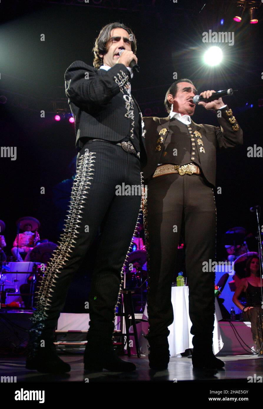 **FILE PHOTO** Vicente Fernandez Has Passed Away. MIAMI, FL - NOVEMBER ...