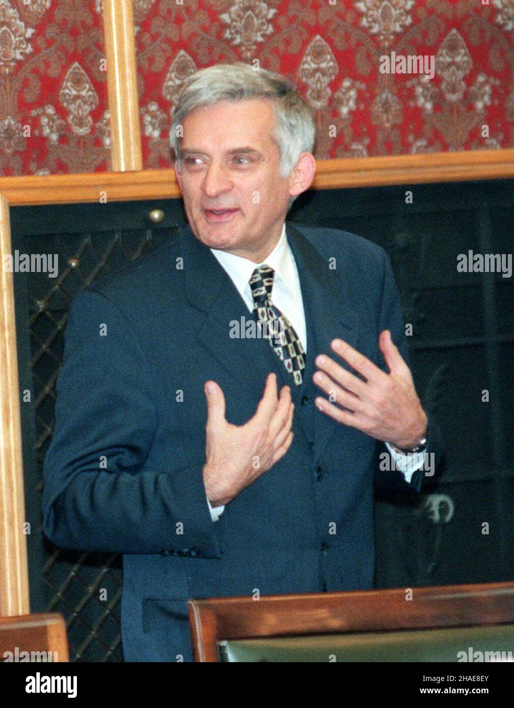 23 11 1998 hi-res stock photography and images - Alamy