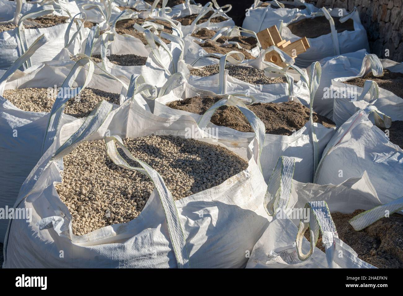 Other construction materials hi-res stock photography and images - Alamy