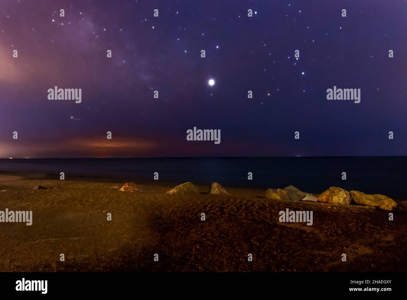 The amazing night sky from the shore in Dorset, UK Stock Photo - Alamy