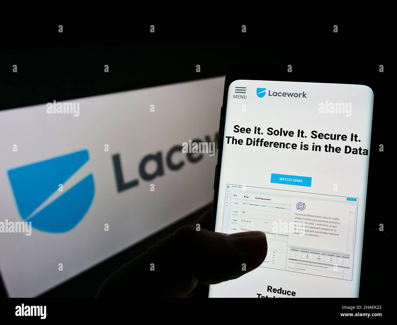 Lacework hi-res stock photography and images - Alamy