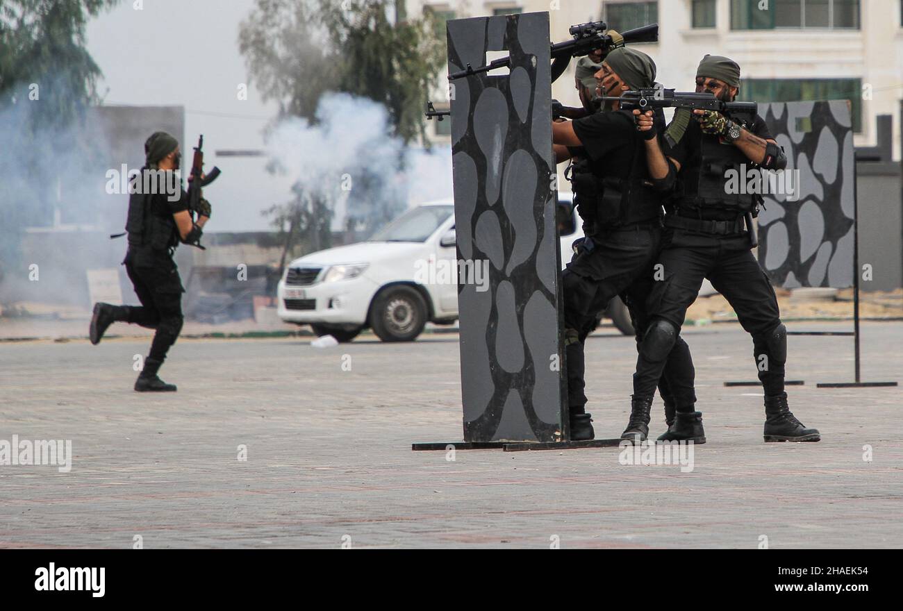 Gaza, Palestine. 12th Dec, 2021. Members of the Palestinian security ...