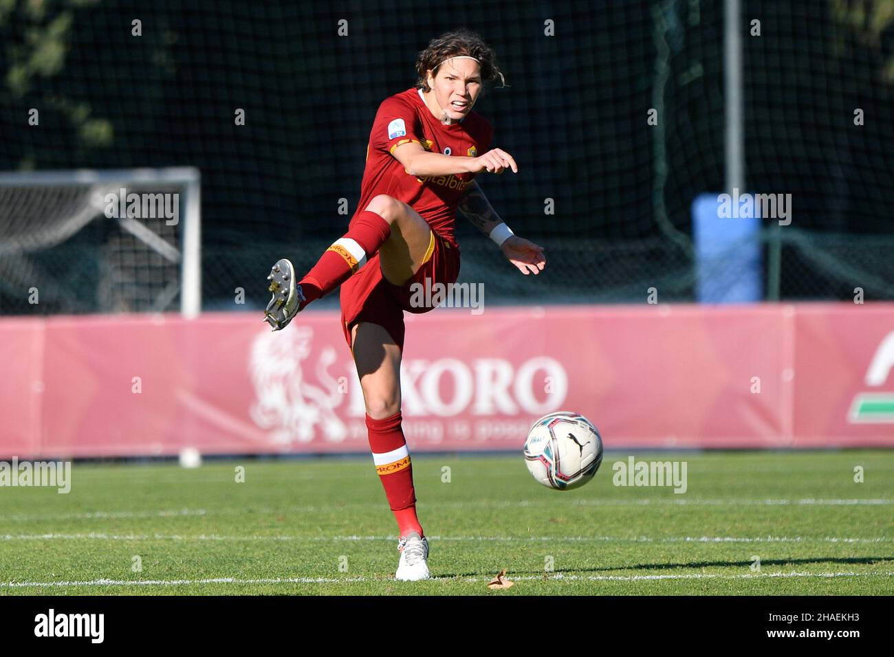 Elena Linari (AS Roma Women) during the Italian Football Championship ...