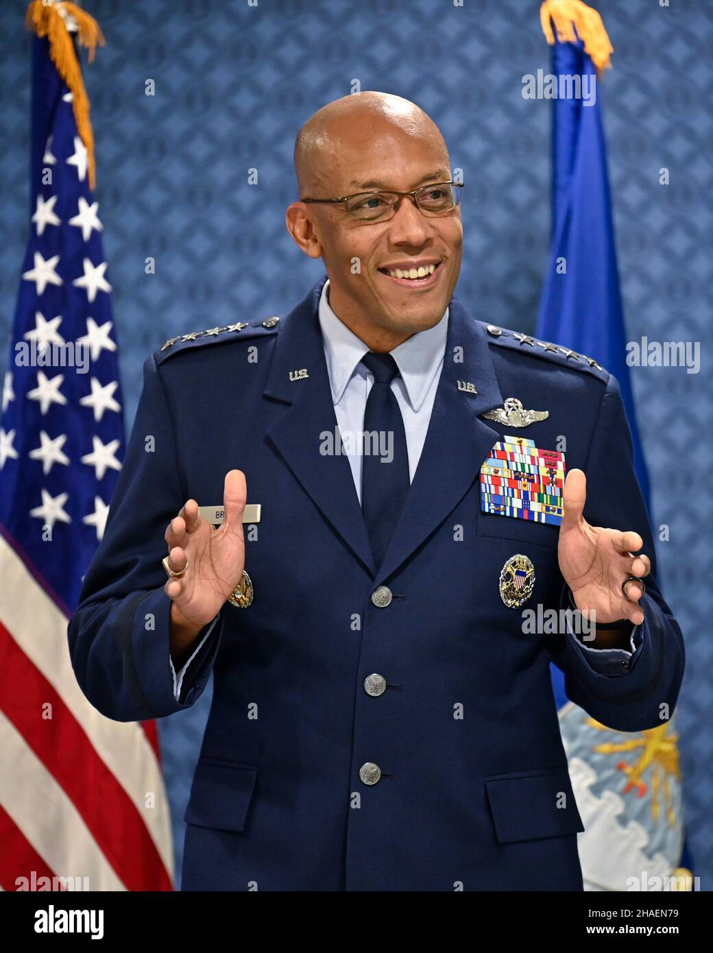 Gen charles q brown hi-res stock photography and images - Alamy