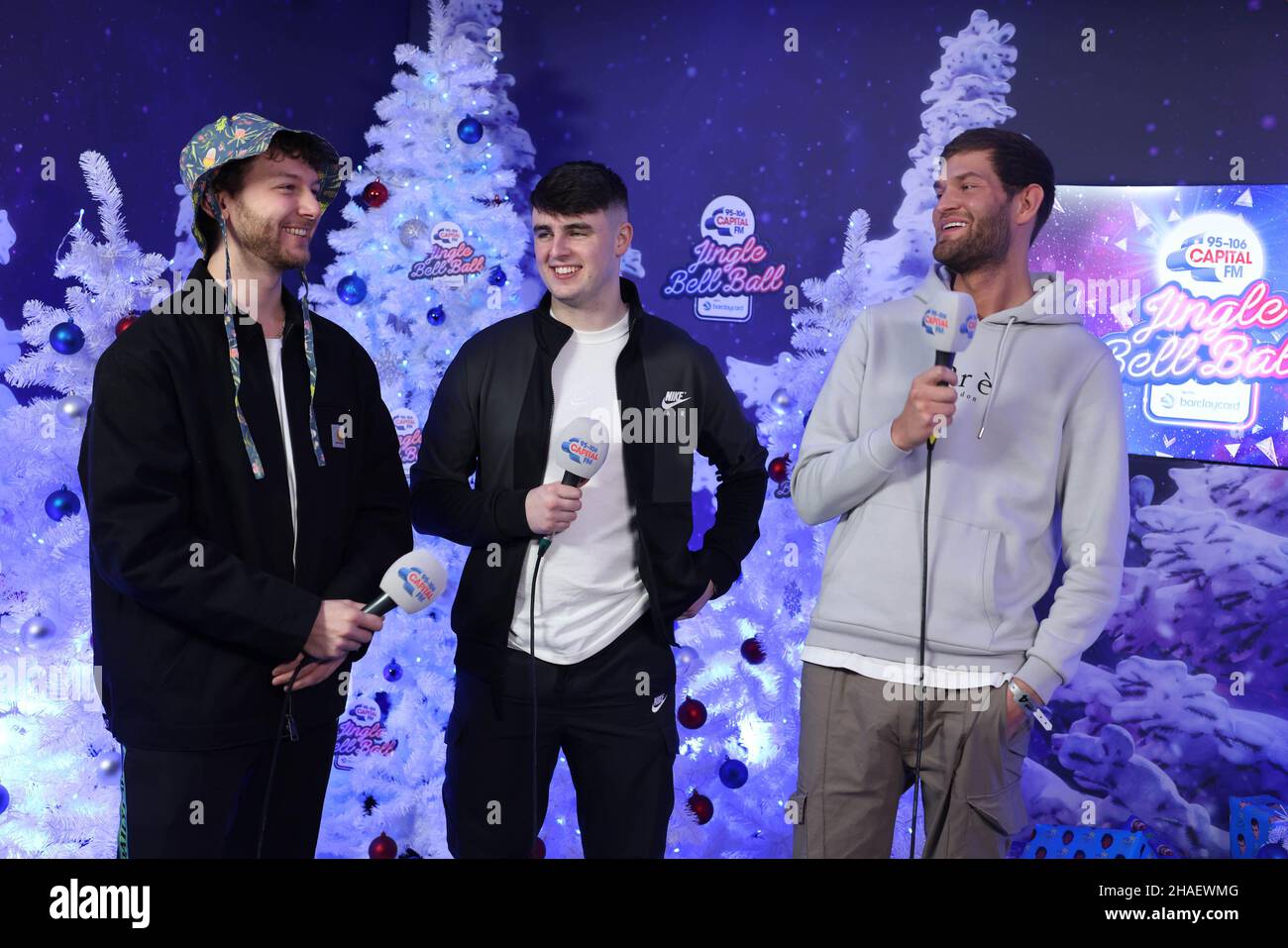 NO ARCHIVE NO SALES EDITORIAL USE ONLY (Left to right) Jonasu, Shane ...