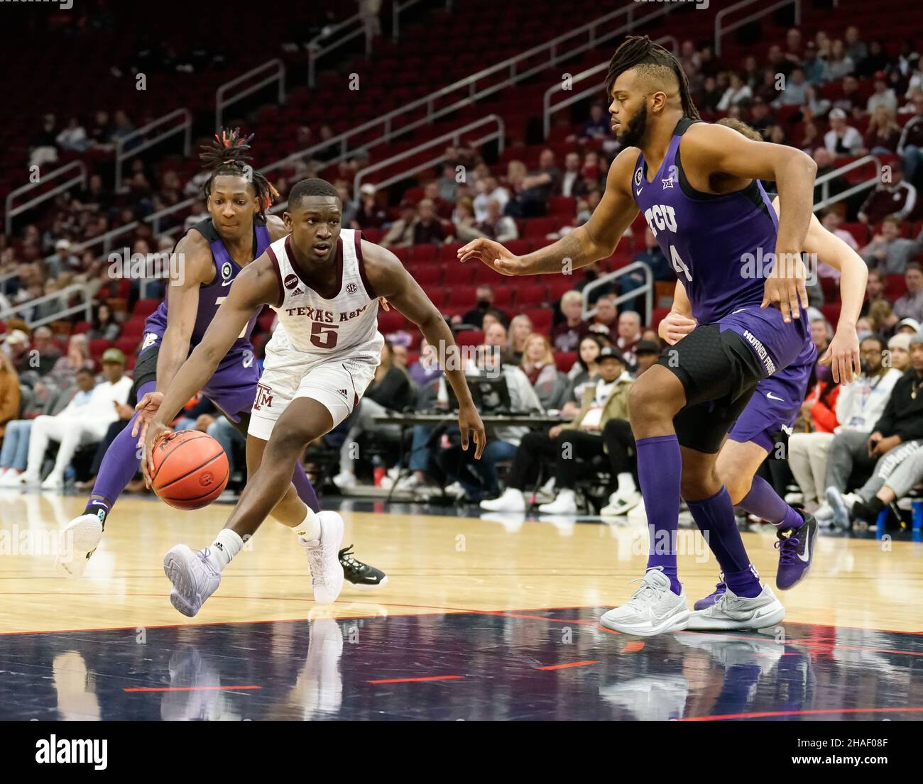 December 11, 2021: December 11, 2021 Houston, Texas, U.S.A: Texas A&M ...
