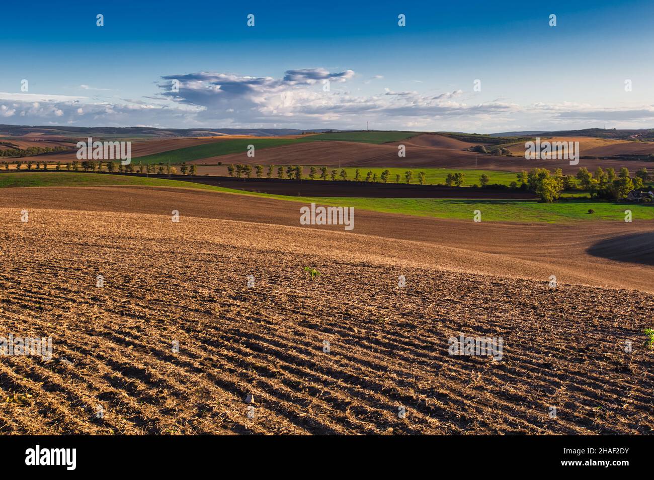 Rolling curves hi-res stock photography and images - Alamy