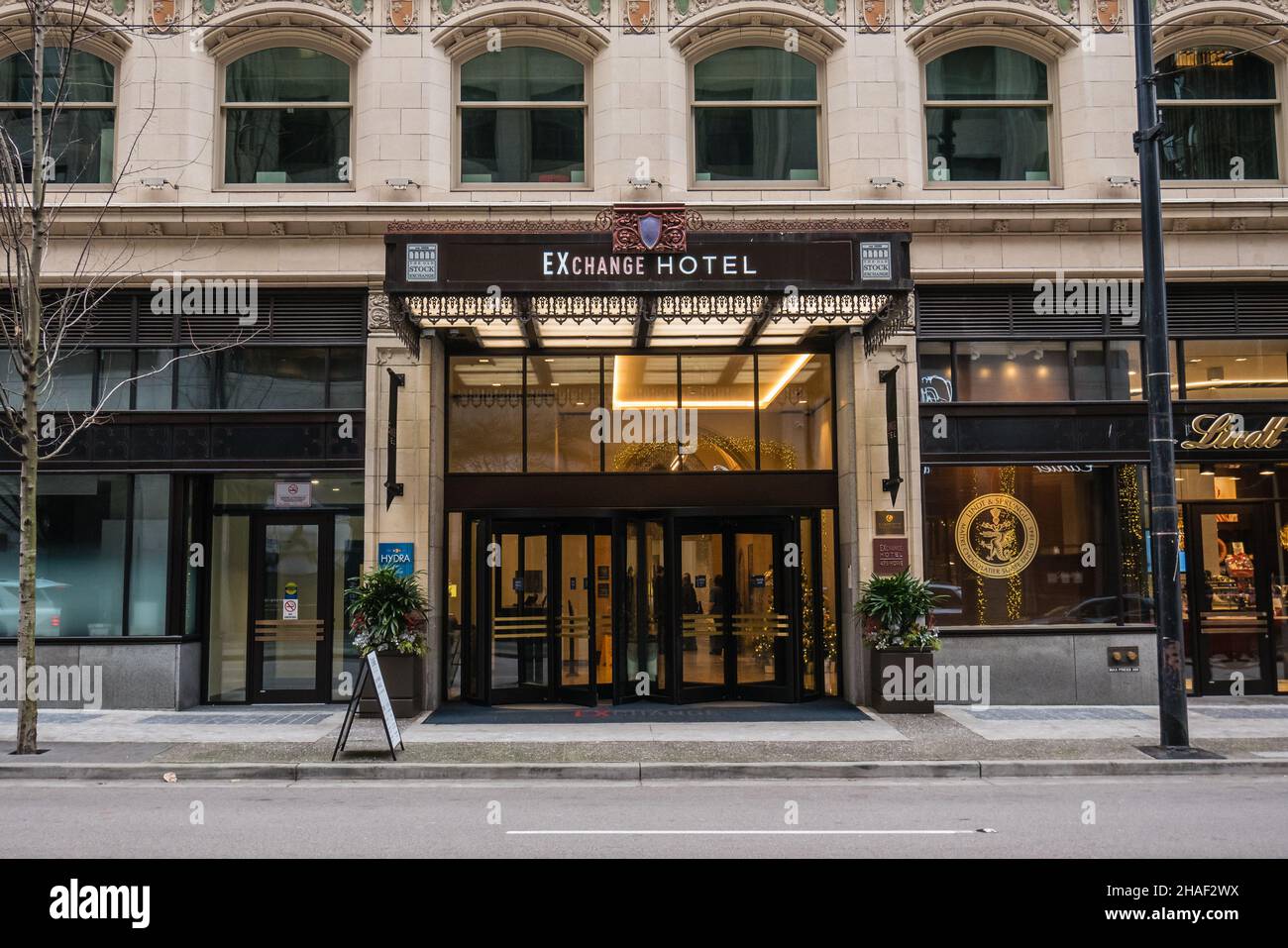 Exchange hotel hi-res stock photography and images - Alamy