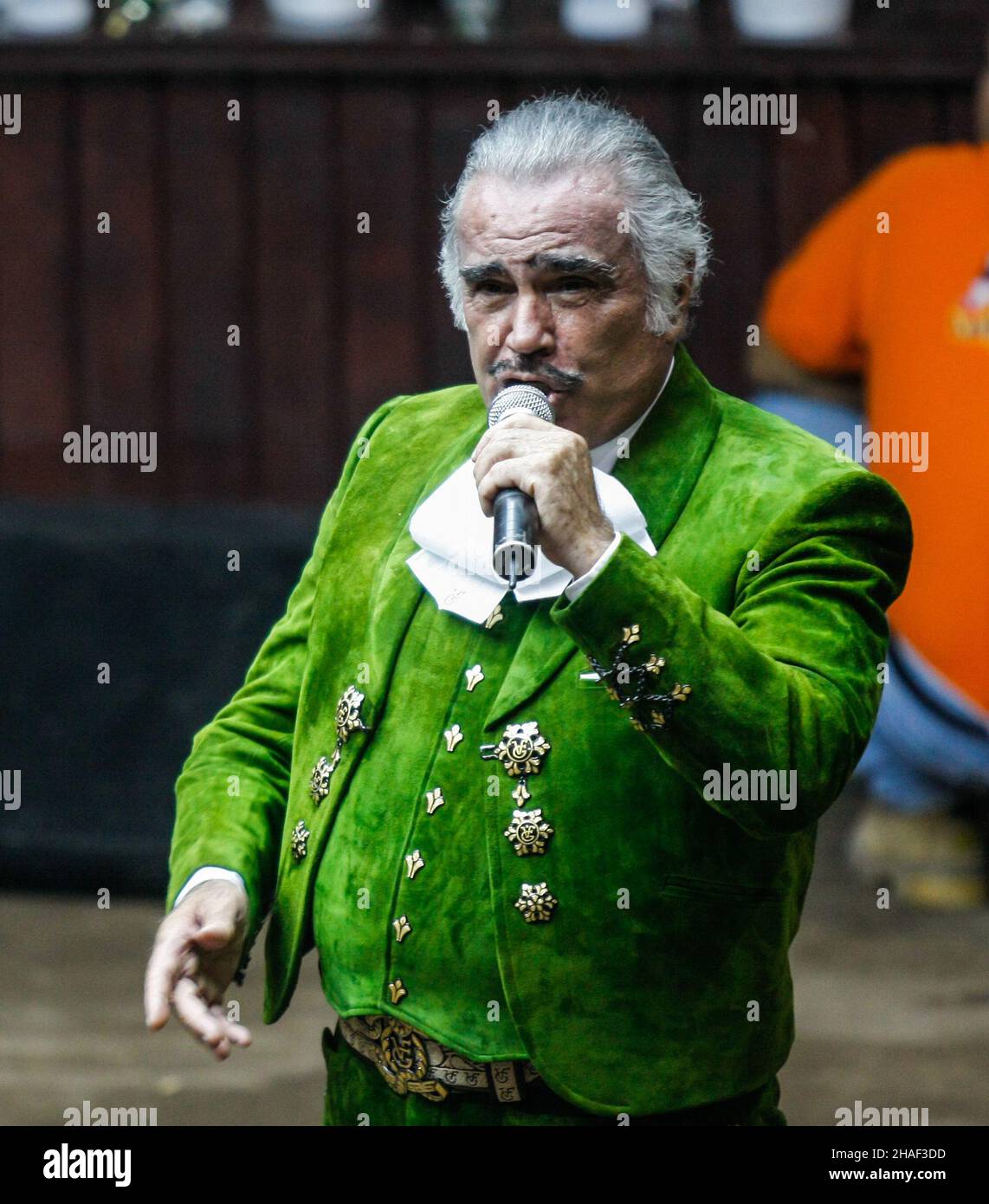 Vicente fernandez mexico city hi-res stock photography and images - Alamy