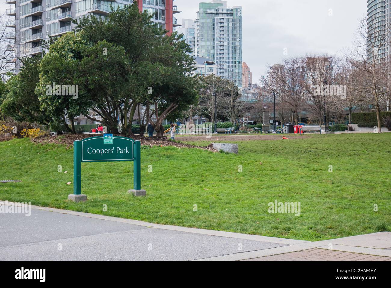 coopers park vancouver canada Stock Photo - Alamy