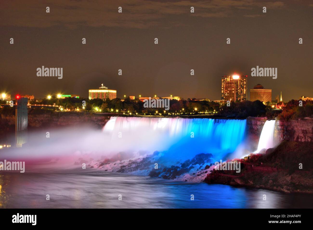 Stamp falls hi-res stock photography and images - Alamy