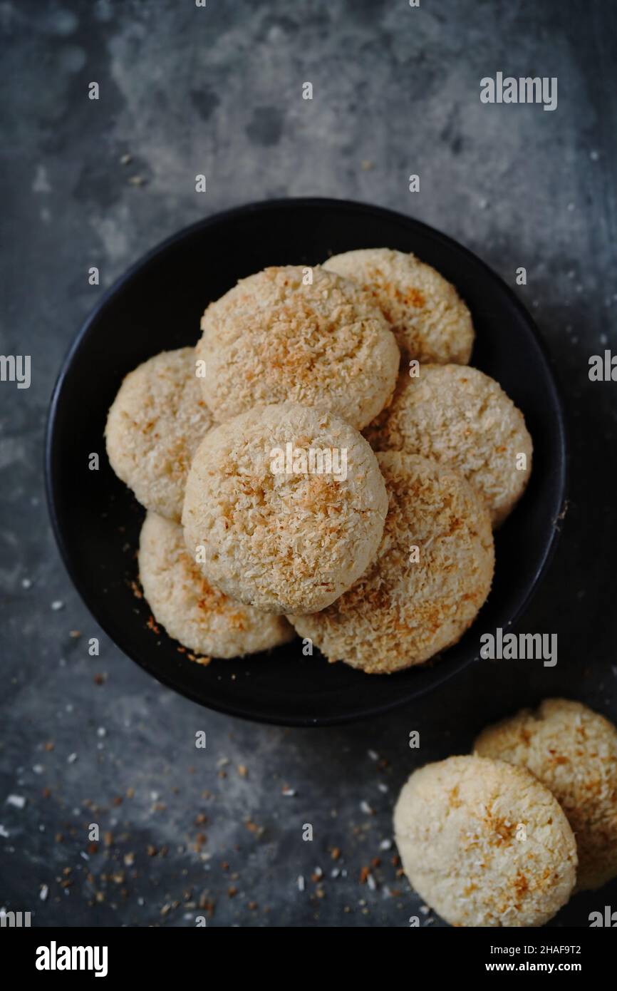 Indian traditional biscuits hi-res stock photography and images - Alamy