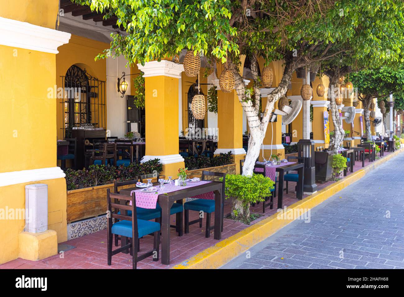 Mazatlan mexico 10 september hi-res stock photography and images - Alamy
