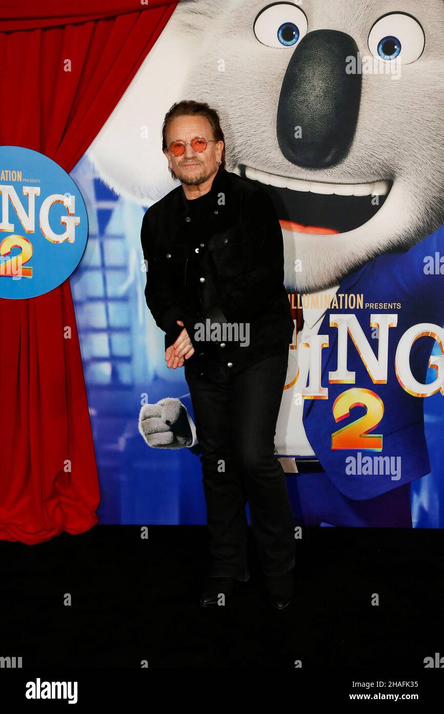 Sing 2 premiere hi-res stock photography and images - Alamy