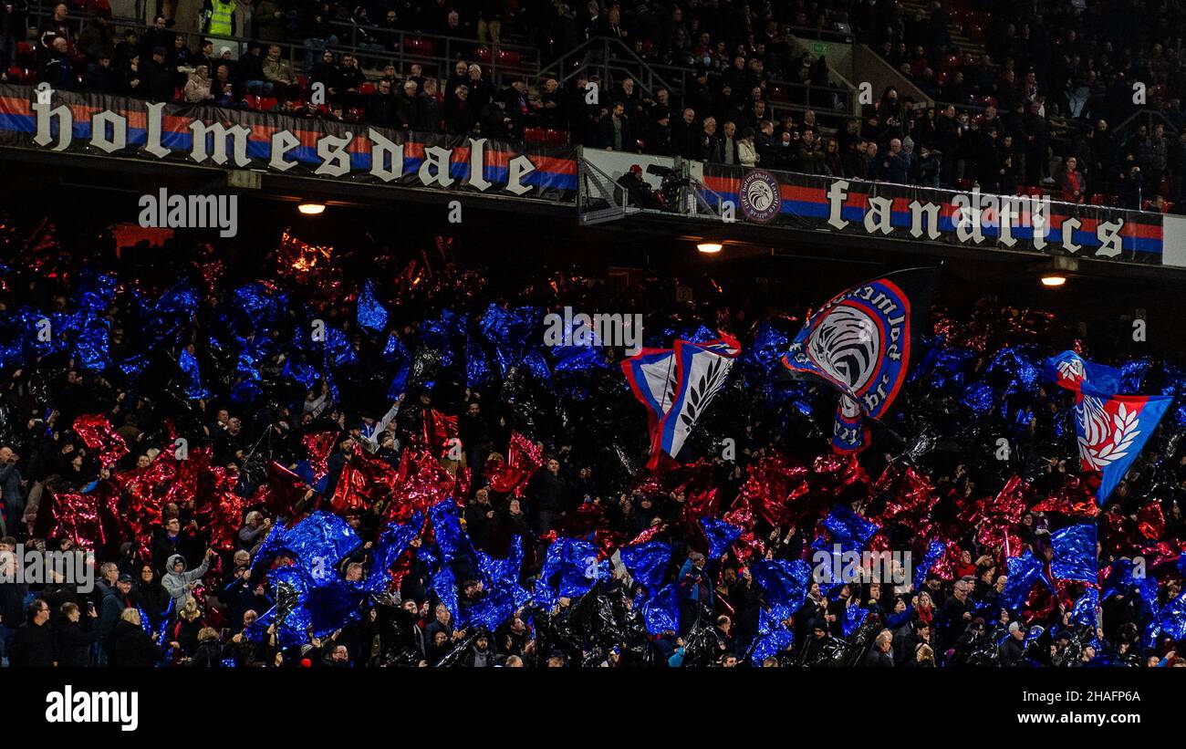 Crystal palace ultras hi-res stock photography and images - Alamy
