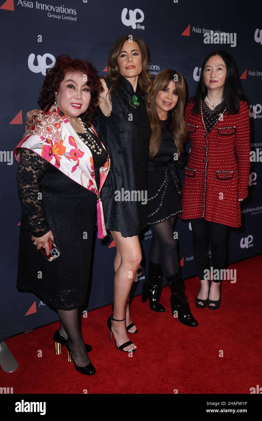 Hollywood, California, USA. 7th December, 2021. Lisa Chen, Abigail ...