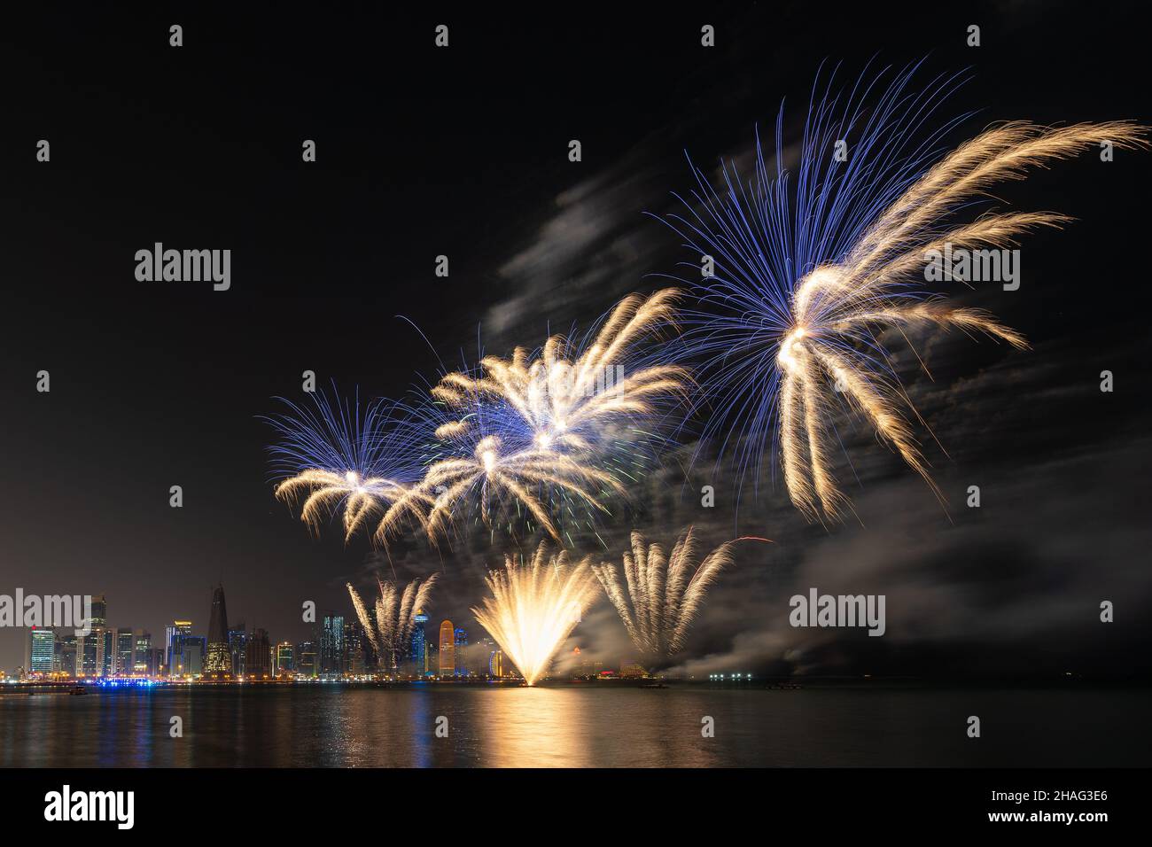 Beautiful fireworks in the Doha Corniche, Qatar Stock Photo - Alamy