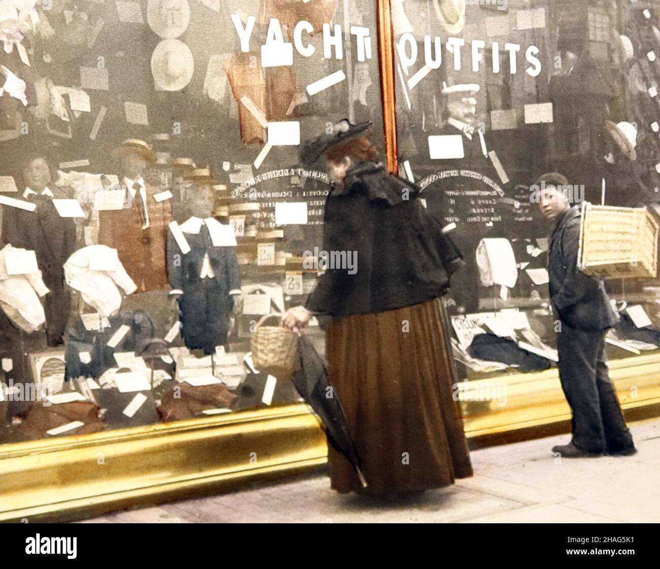 Victorian shop window hi-res stock photography and images - Alamy