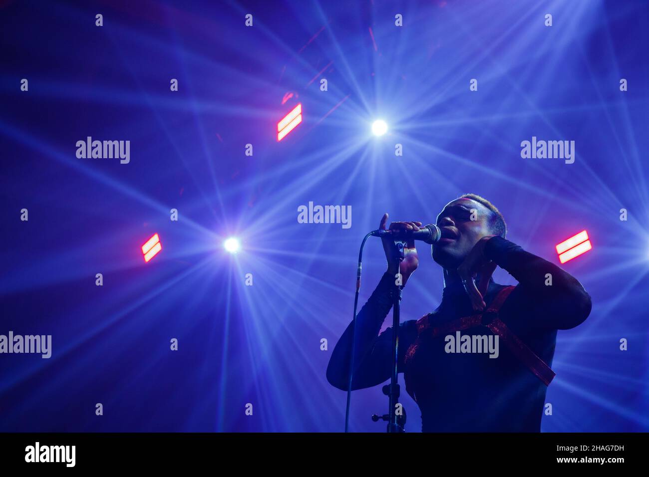 12092021 - Toronto, Canada. Singer and dancer James Baley performing at ...
