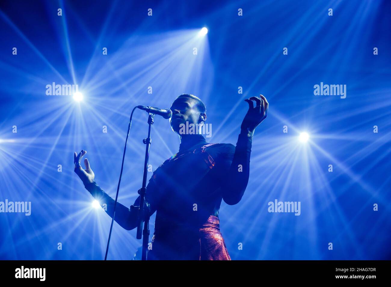 12092021 - Toronto, Canada. Singer and dancer James Baley performing at ...
