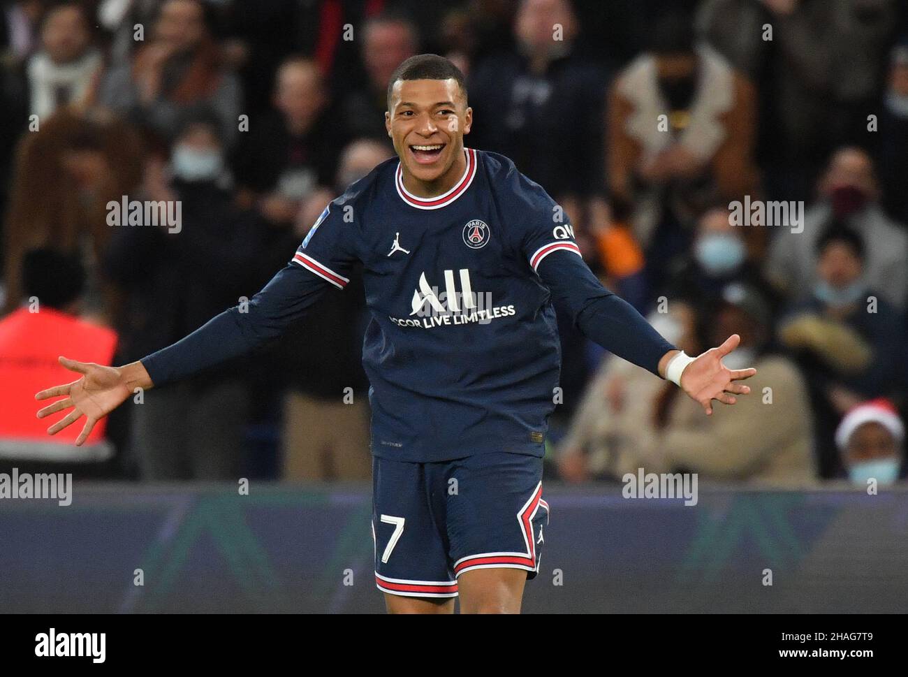 Kylian Mbappé of PSG celebrates scoring during the Ligue 1 Uber Eats ...