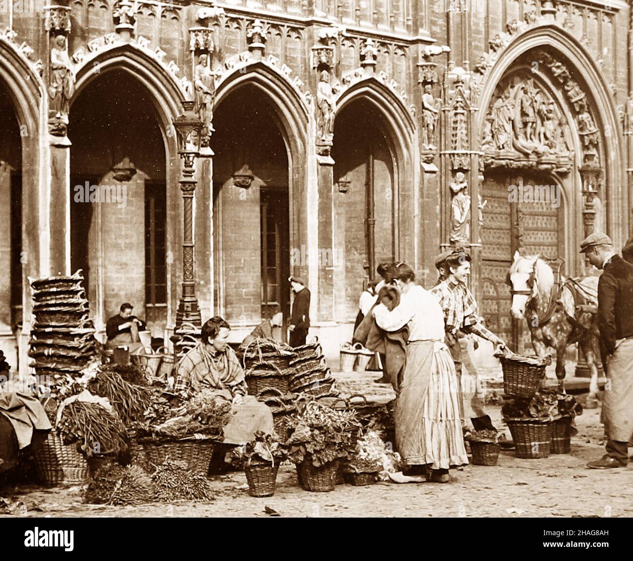 Victorian street traders hi-res stock photography and images - Alamy