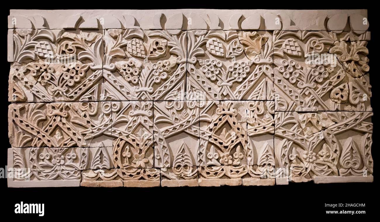 Frieze archeology hi-res stock photography and images - Alamy
