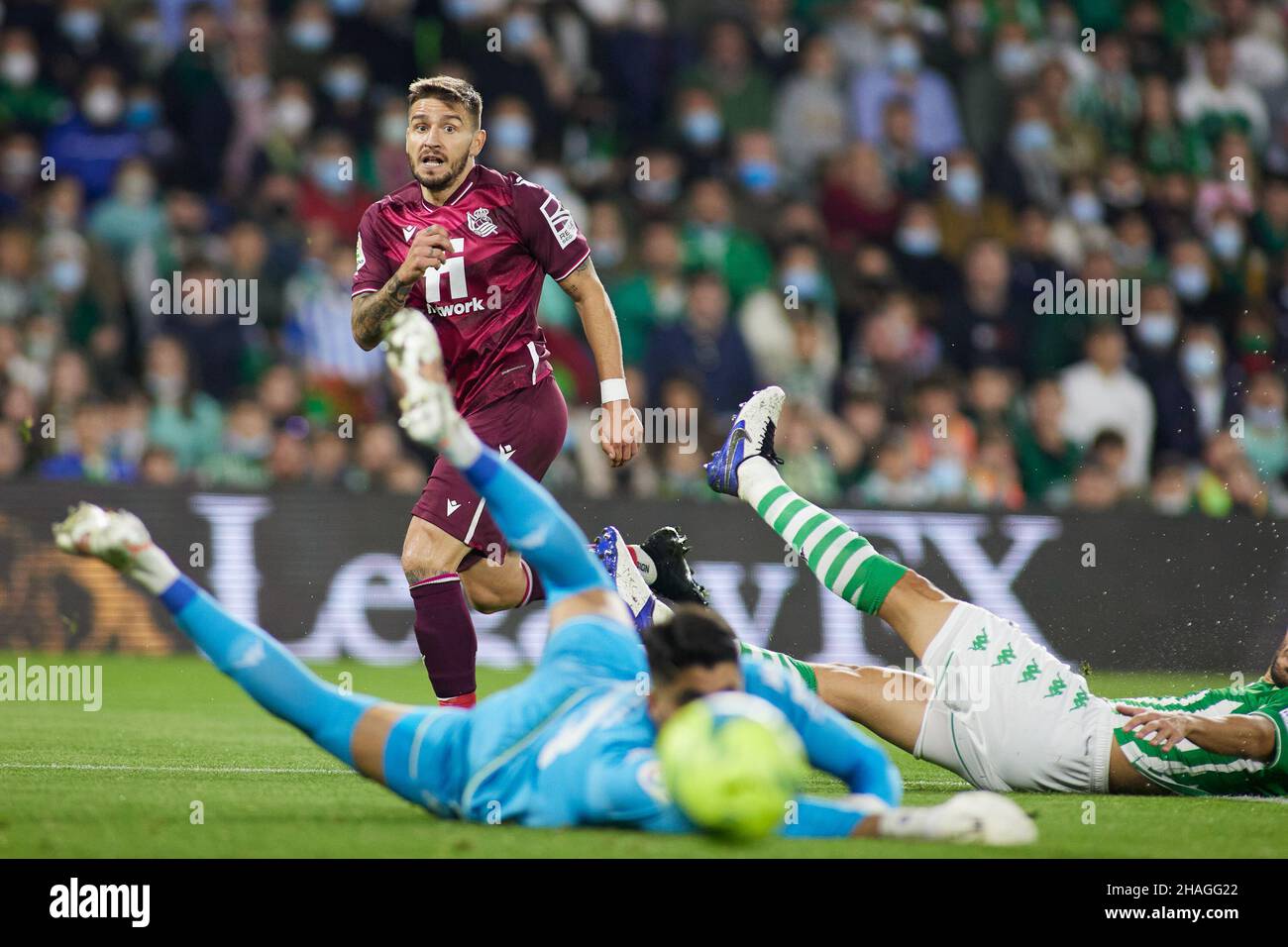 Portu of real sociedad hi-res stock photography and images - Alamy