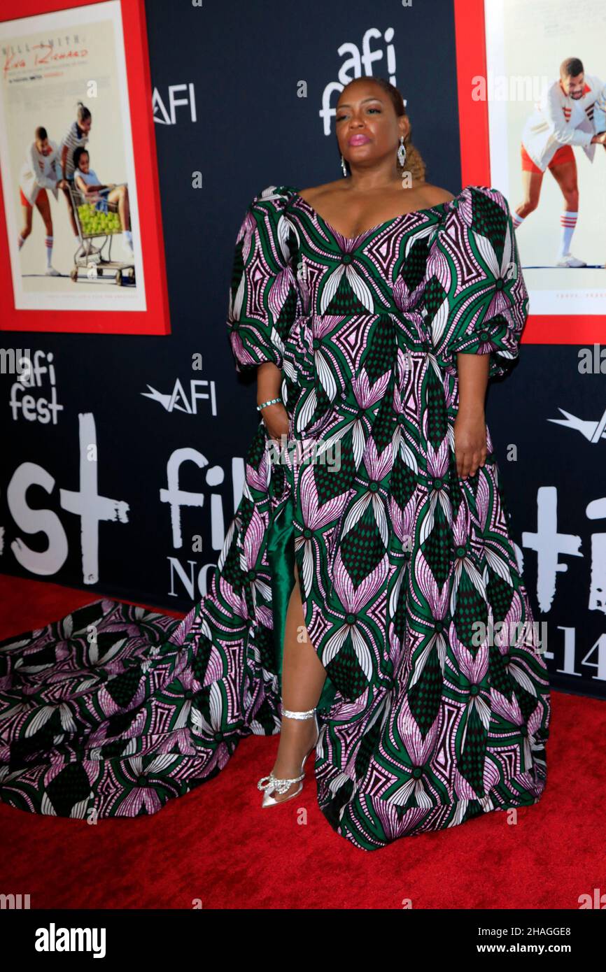 LOS ANGELES - NOV 14: Aunjanue Ellis at the AFI Fest Closing Night ...
